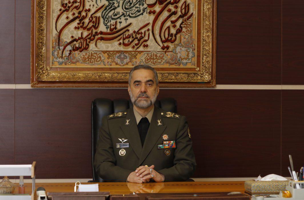 Iranian Defense Minister: Iran-Iraq Agreement On Expulsion Of ...